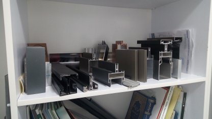 Frameless glass wall profile - Valid