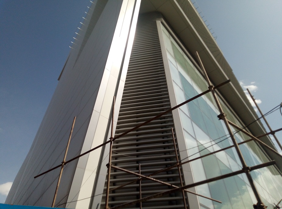 Curtain wall design construction - Valid