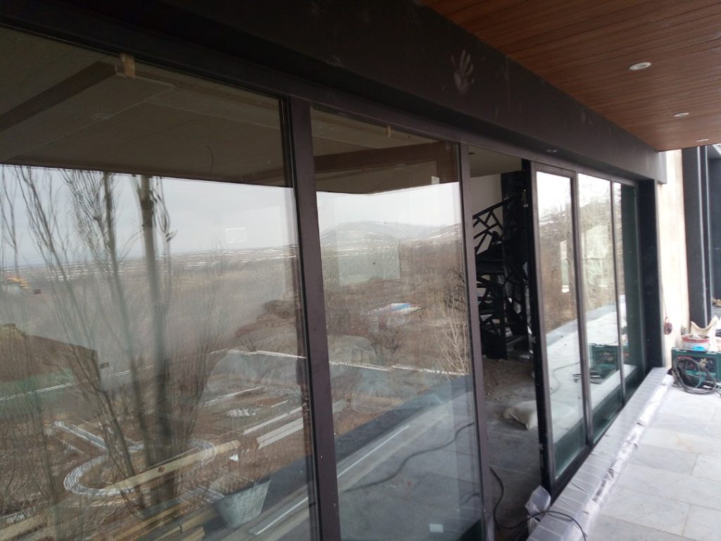 Curtain wall architecture design - Valid