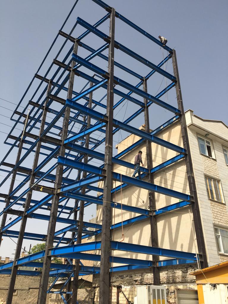 Structural glass wall cost or windows walls - Valid