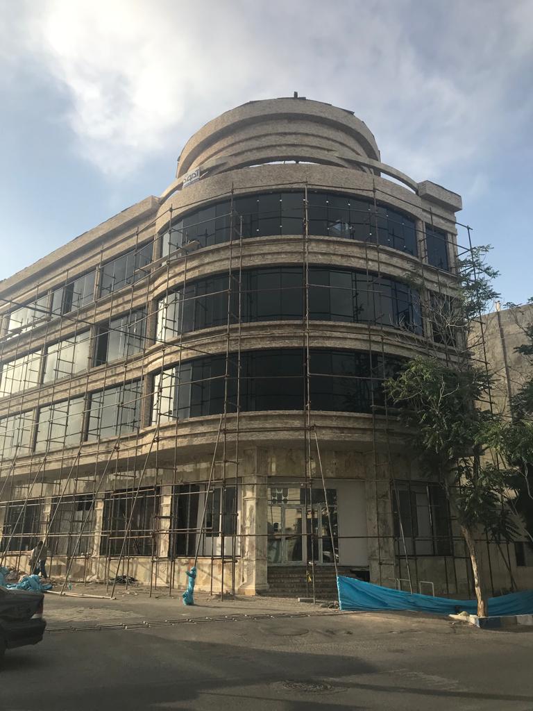 Facade is your building class face very important for your business - Valid