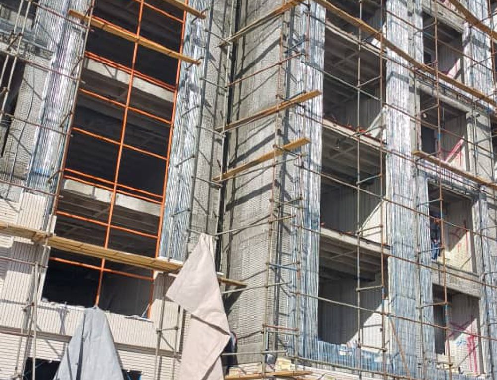 Stick system curtain wall installation - Valid