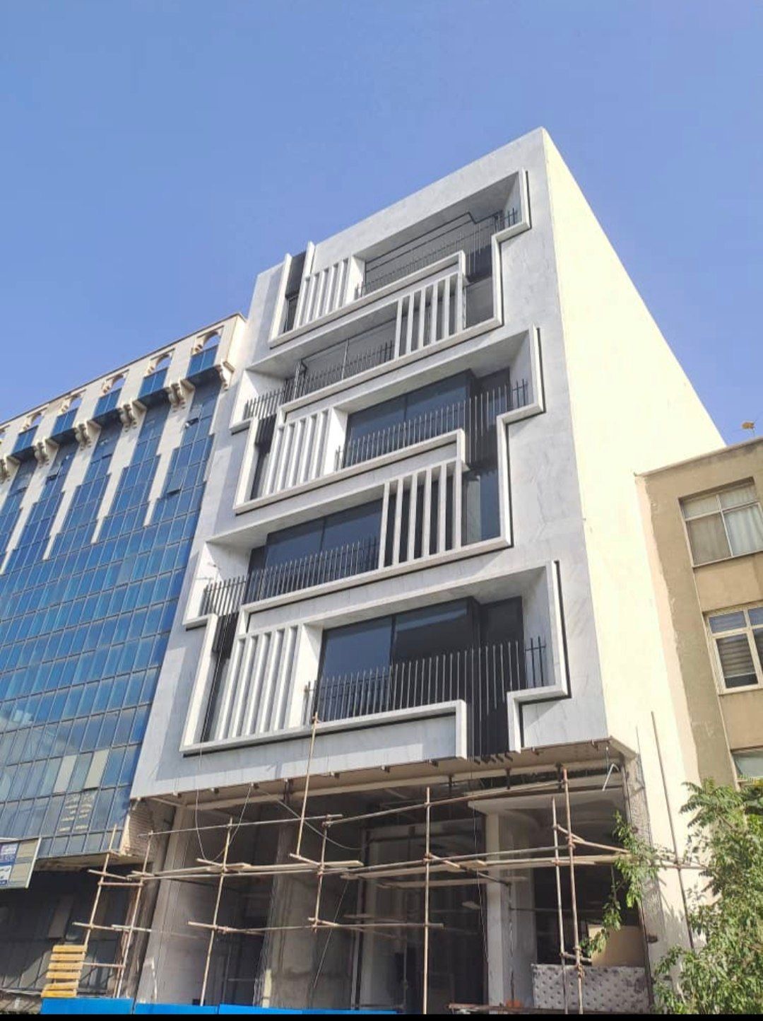 Modern Excellence in Building Design: A Complete Guide to Glass Facade ...